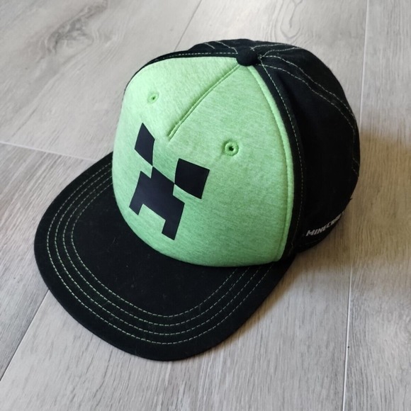 Minecraft | Accessories | Minecraft Creeper Trucker Hat Youth Snapback ...